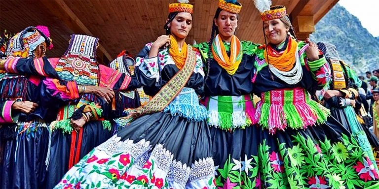 A Travel Guide to Visit Kalash Valley in Pakistan - Ultimate Guide